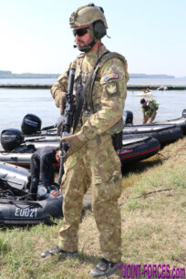 Kit & Camo ~ Romanian 164 FNOS In M2017 | Joint Forces News