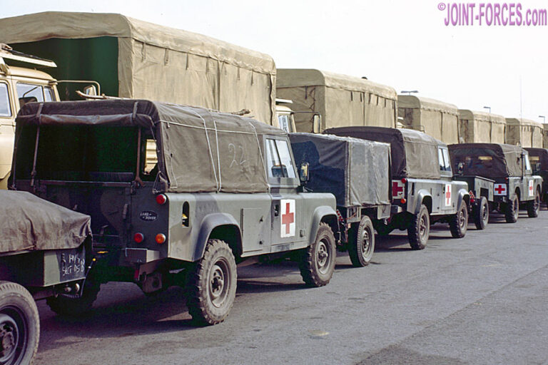 MLR45 Op GRANBY ~ Land Rovers Bound For The Gulf | Joint Forces News