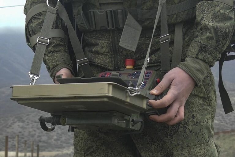 Uran-6 Robot Operationally Deployed in Nagorno-Karabakh | Joint Forces News