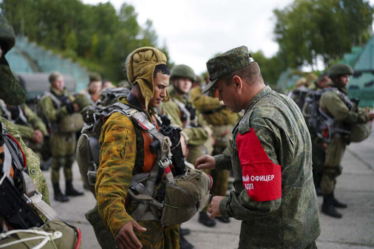 ZAPAD-2021 Tactical Airborne Assault In Kaliningrad | Joint Forces News