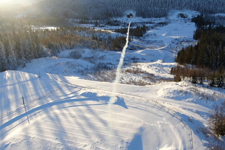 Boeing and Nammo Long-Range Ramjet 155 Artillery Test | Joint Forces News