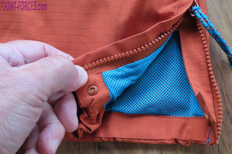 Craghoppers Anderson Waterproof Cagoule | Joint Forces News