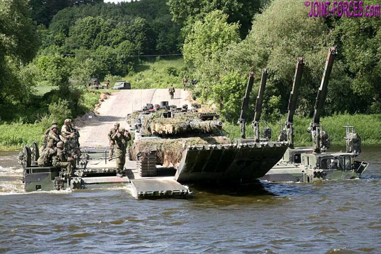 New GDELS M3 Amphibious Bridging for Germany and UK | Joint Forces News